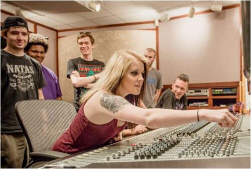 10 Reasons You Should Consider Going to Audio Engineering School - CRAS