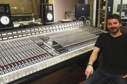Facts About Becoming an Audio Engineer: Learning Audio Engineering with ...